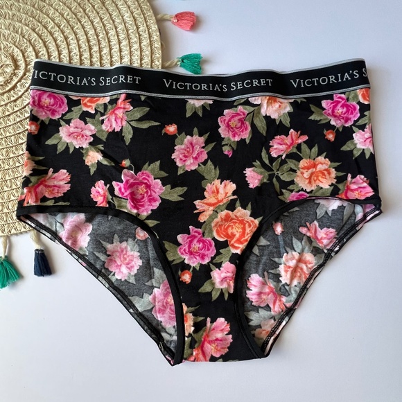 Victoria's Secret | Intimates & Sleepwear | Victorias Secret Logo ...
